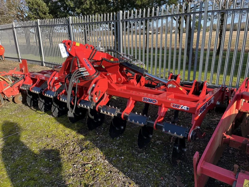 Agricultural Machinery Online Auction | Administration Malpas Tractors