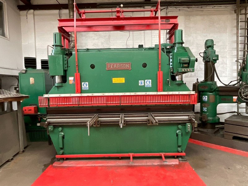 Contents of Northern Fabs (Bradford) Ltd Auction to include Vauxhall ...