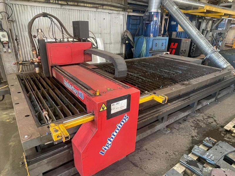 2013 Esprit Lightning HD CNC with Hypertherm Plasma Arc Cutting System ...